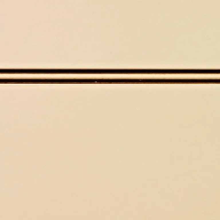 Crystal White w/Coffee Glaze - Cabinet Joint